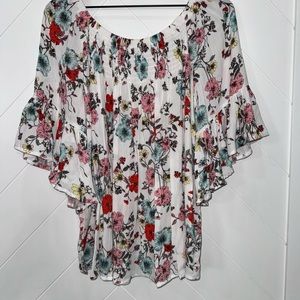 a.n.a | Tops | Nwt Ana Floral Shoulder Top | Poshmark